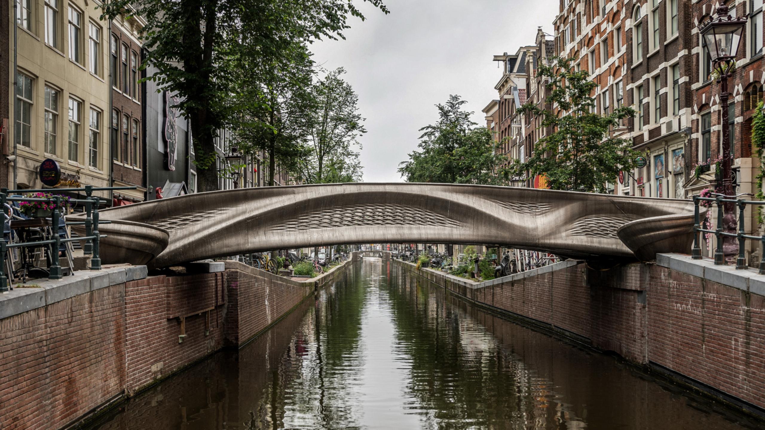 MX3D: Amsterdam’s 3D printed steel bridge | Lloyd's Register Foundation